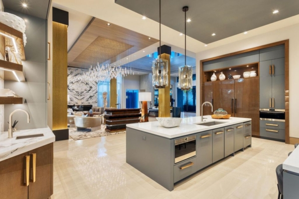 $58 Million Resort-Style Masterpiece on 2.4 Acres in Jupiter’s ...