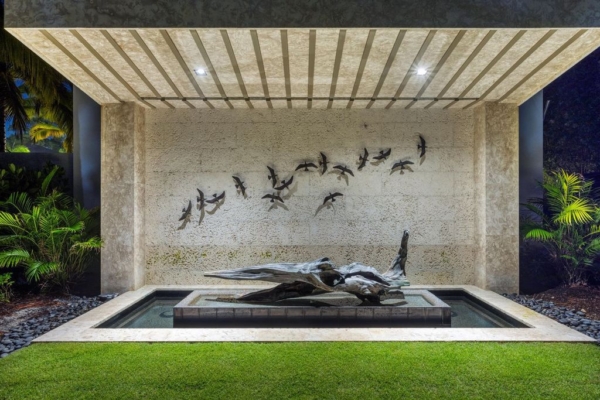 $58 Million Resort-Style Masterpiece on 2.4 Acres in Jupiter’s ...
