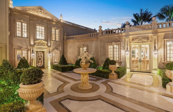 California’s Crown Jewel: La Jolla’s Iconic Sand Castle Estate with ...