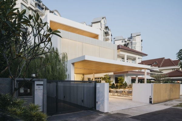 Screen House offers Modern Living by Ming Architects | Luxury Houses
