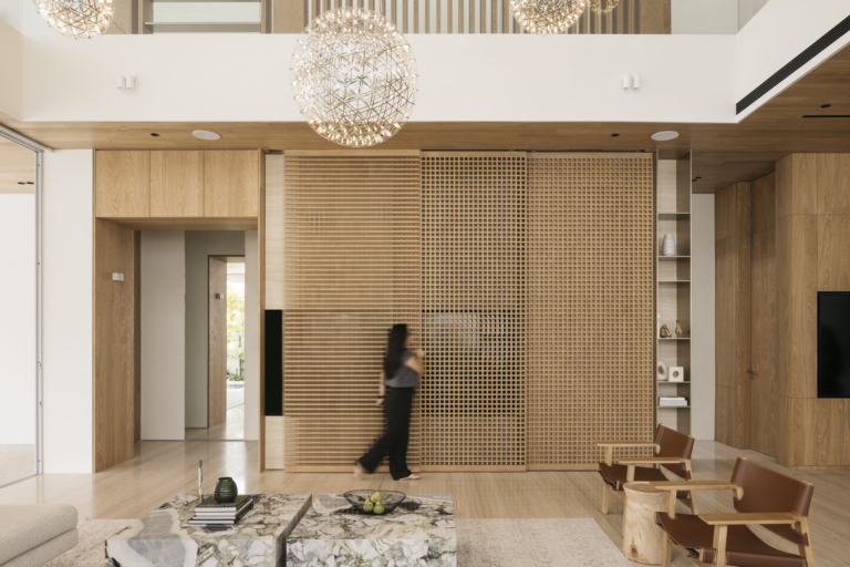 Screen House offers Modern Living by Ming Architects | Luxury Houses