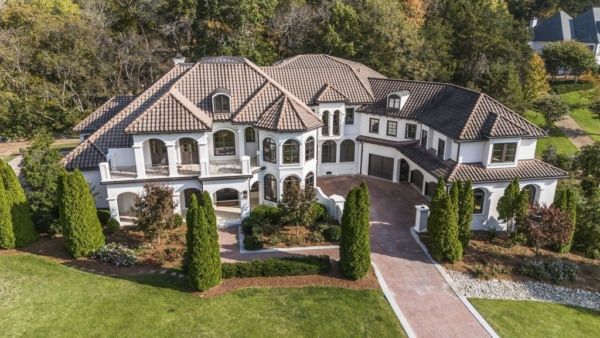 Old-World Charm and Luxury in Tennessee's European-Style Estate, Asking ...