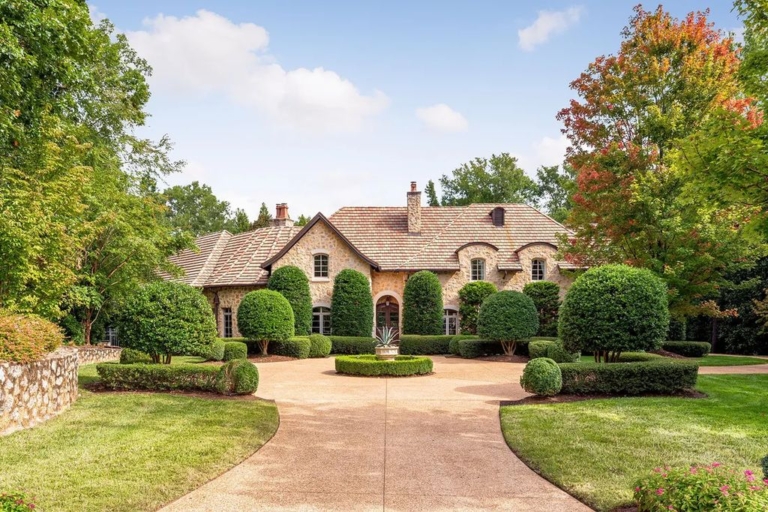 Elegance Redefined: Old World Estate in Morrocroft’s Gated Community ...