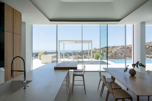 Everyday Vacation House, A white house by VOX Architects | Luxury Houses