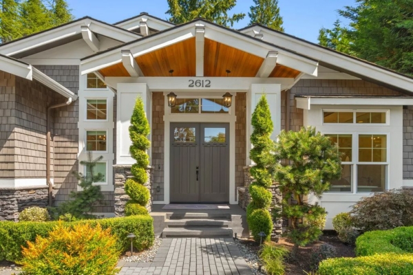 An Entertainer's Dream: Stunning Custom Home in Washington for $7.15 ...