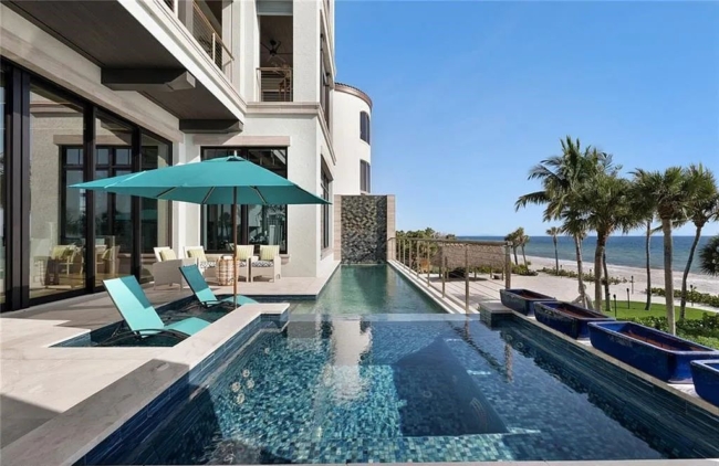 Exquisite Beachfront Estate in Naples' Strand at Bay Colony Listed at ...