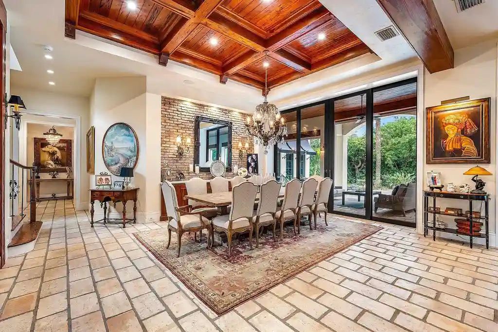518 Harbor Court – $11M Luxurious Beach-Access Villa With Stunning ...