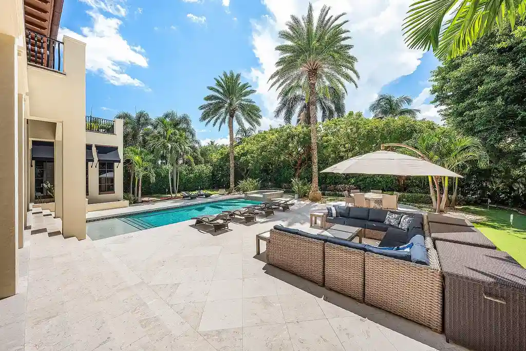 518 Harbor Court – $11M Luxurious Beach-Access Villa With Stunning ...