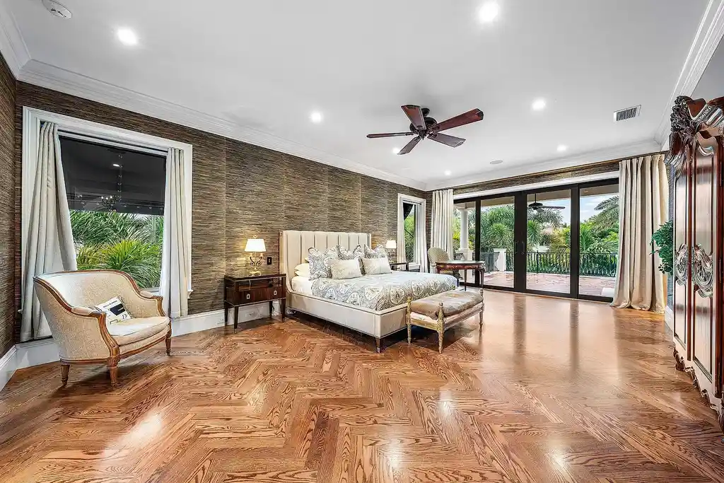 518 Harbor Court – $11M Luxurious Beach-Access Villa With Stunning ...