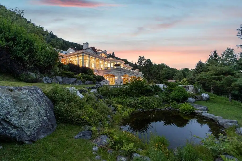 Extraordinary Estate at 189 Upper Springs Road, Vermont: ‘Above the ...