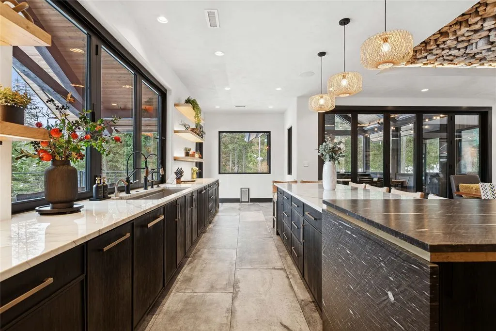 121 Whitefish Forest Loop: A World-Class Mountain-Modern Estate ...